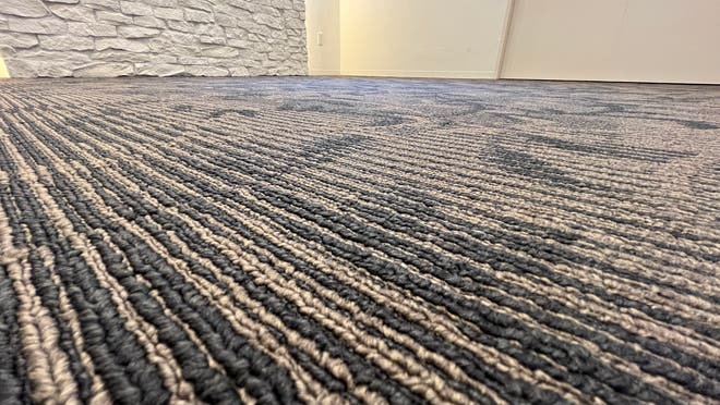 広い無料駐車場併設!【Room C 1~6名位のご利用に】面談・就職面接・勉強会・ヨガに! /レビューを書いて割引!の写真9