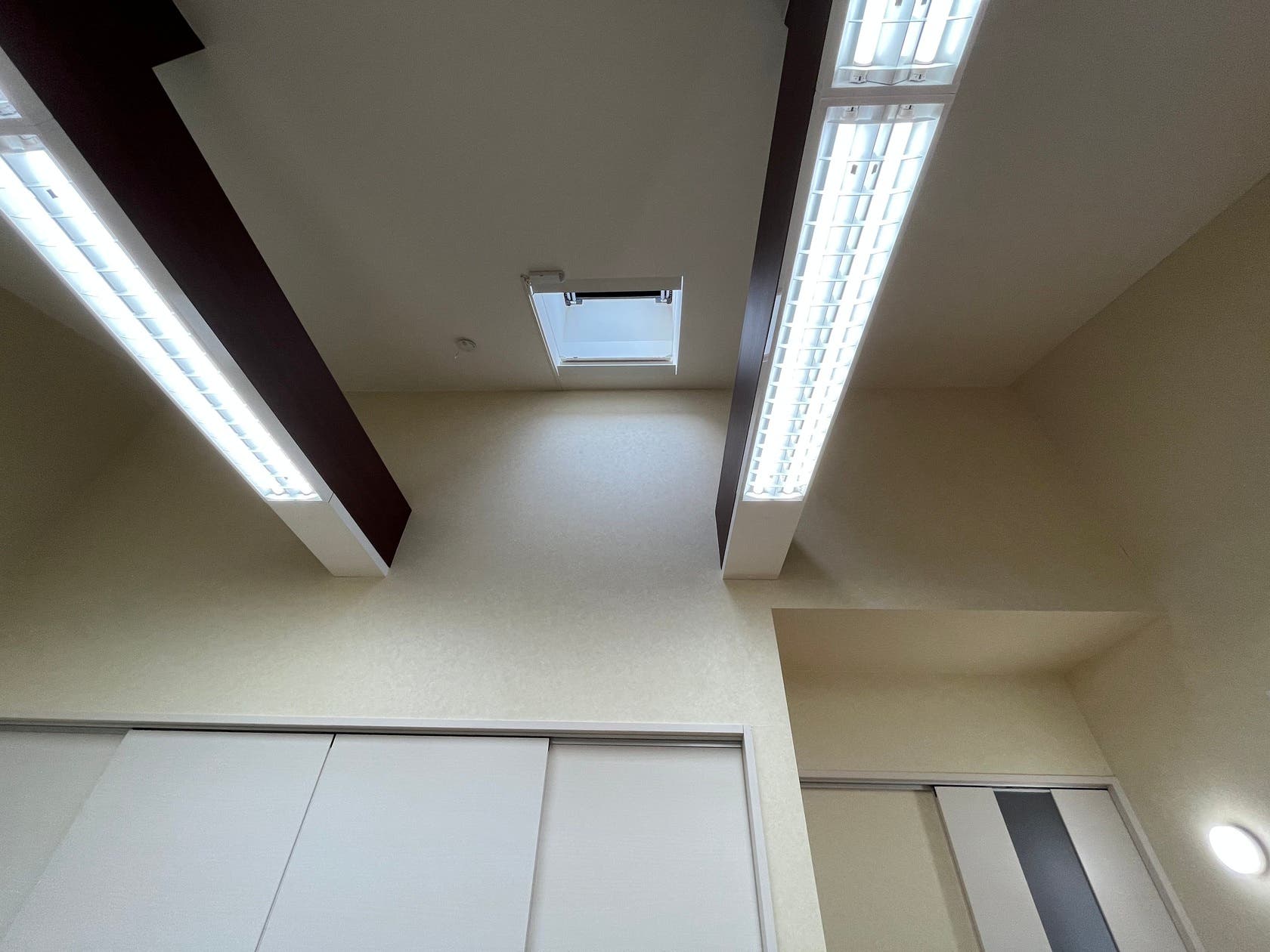 広い無料駐車場併設!【Room B 10名程度のご利用に】教室・会議・会合・勉強会に! /レビューを書いて割引!の写真7