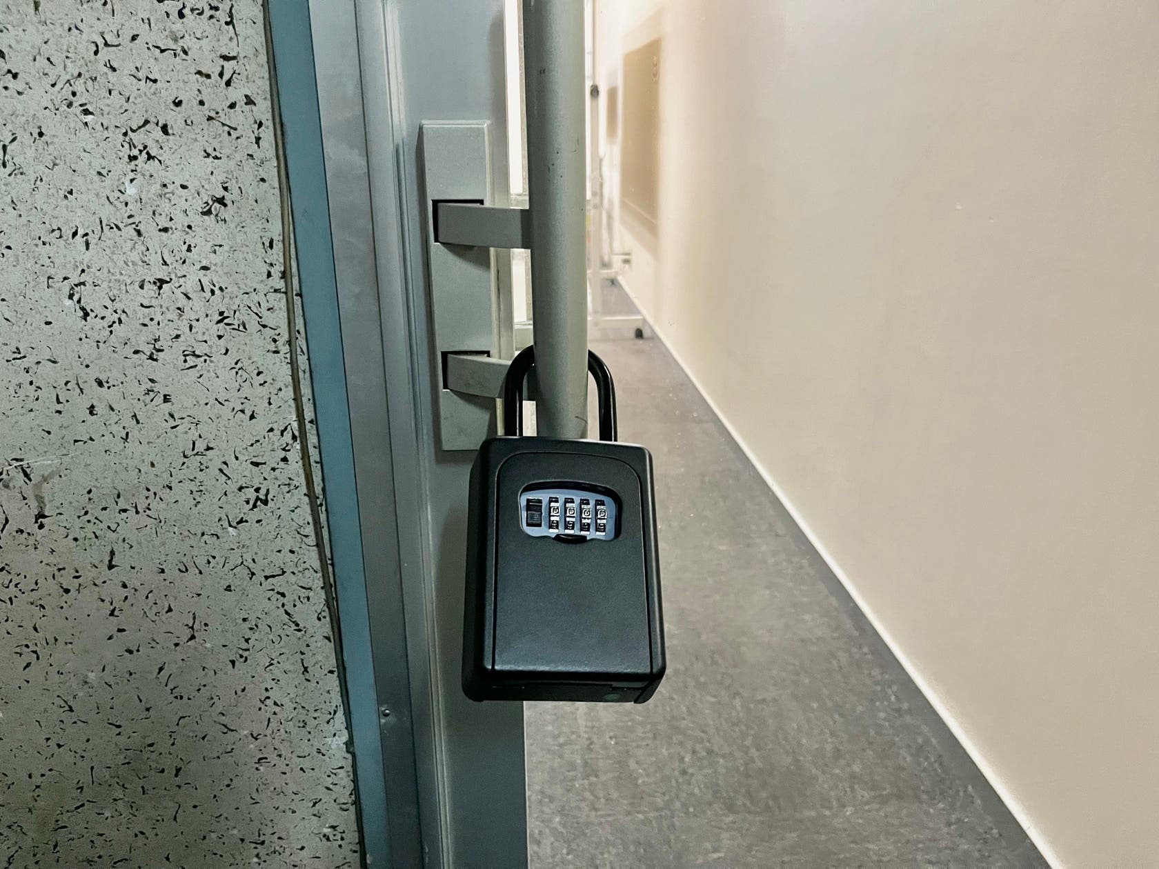 上野駅1分！【いつもの会議室上野店】14名まで可🌟ミーティング、ワークショップ、ボドゲ🃏の写真23