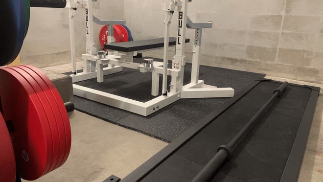 【2名まで】駒込駅徒歩6分の③パワーリフティングスペースの写真3