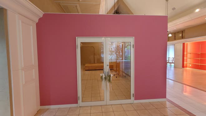 佐野市奈良渕町にある元結婚式場の教会 多目的スペース の写真8