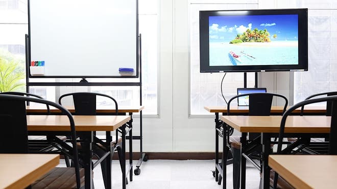 千葉駅西口徒歩2分/最大18名/飲食/無料Wifi/会議/テレワーク/ボードゲーム/ワークショップの写真3