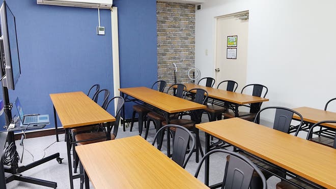 千葉駅西口徒歩2分/最大18名/飲食/無料Wifi/会議/テレワーク/ボードゲーム/ワークショップの写真4