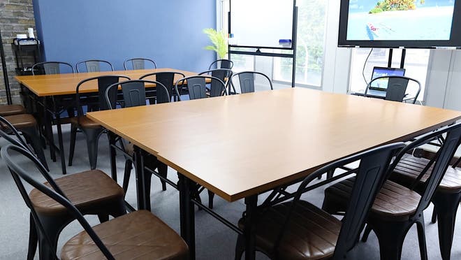 千葉駅西口徒歩2分/最大18名/飲食/無料Wifi/会議/テレワーク/ボードゲーム/ワークショップの写真8