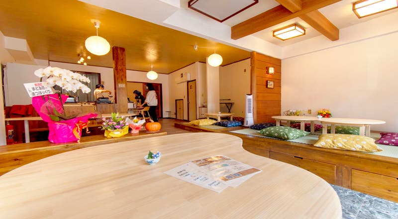 【ゆったりカフェスペース】都電荒川線の最寄りから徒歩3分。女子会・勉強会・ママ会・教室利用に！