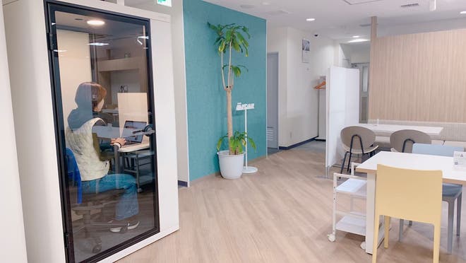 【レンタルオフィスMICAN:WEBミーティング用フォンブース_5】大井町徒歩2分・最大1名収容可能の写真2