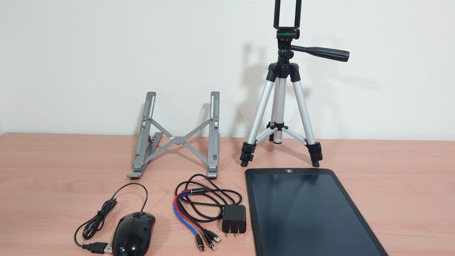 阪急京都線正雀駅徒歩5分 駅近1階 完全個室 wifi web会議・面接 家庭教師 サロン ボドゲ・マダミス 販売 撮影の写真2