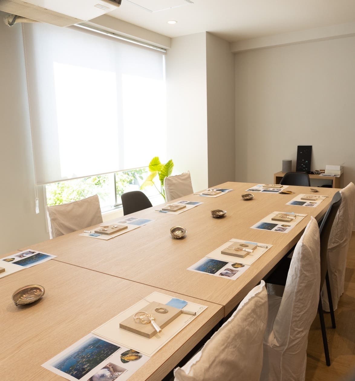 高岳駅から３分緑と光に囲まれたワンランク上の空間。動画撮影・セミナー・教室・展示会など多様に使えますの写真7