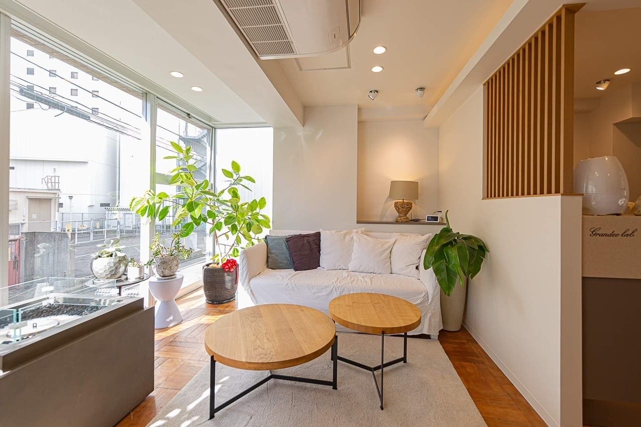 高岳駅から３分緑と光に囲まれたワンランク上の空間。動画撮影・セミナー・教室・展示会など多様に使えますの写真13