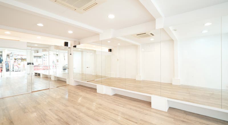福島区野田新橋筋商店街の中☆福島区の多目的レンタルスペース