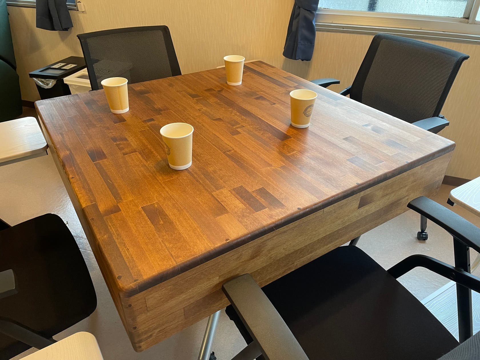 西鉄久留米駅徒歩3分⭐︎24hOPEN⭐︎ミニシアターが楽しめるスペース◆パーティー/WEB会議/事務所利用/楽器演奏の写真6