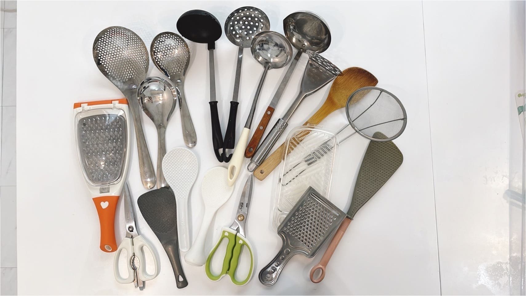 ⭐️65型のモニター（無料）⭐️ミーティングや打ち合わせに嬉しいコーヒー飲み放題の写真15