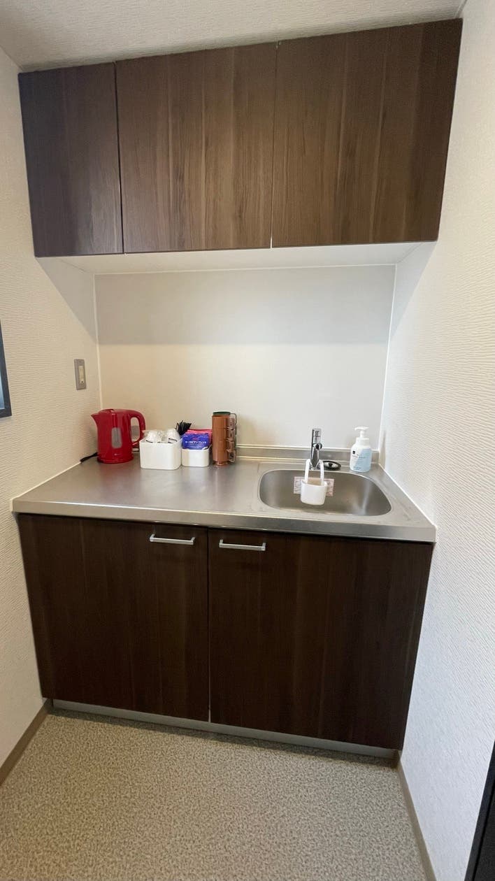 【青砥駅前のプレミアムスペース】55平米、最大16名まで利用可能な広々空間　（ビジネスとパーティでの利用比率はほぼ半々です）の写真12