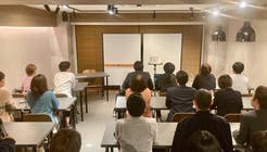 【駅徒歩7分】MTGや懇親会におすすめ🍻マイク/プロジェクター等オプション充実🎤推し活✨撮影🙆♀️高速Wi-Fi完備の写真3
