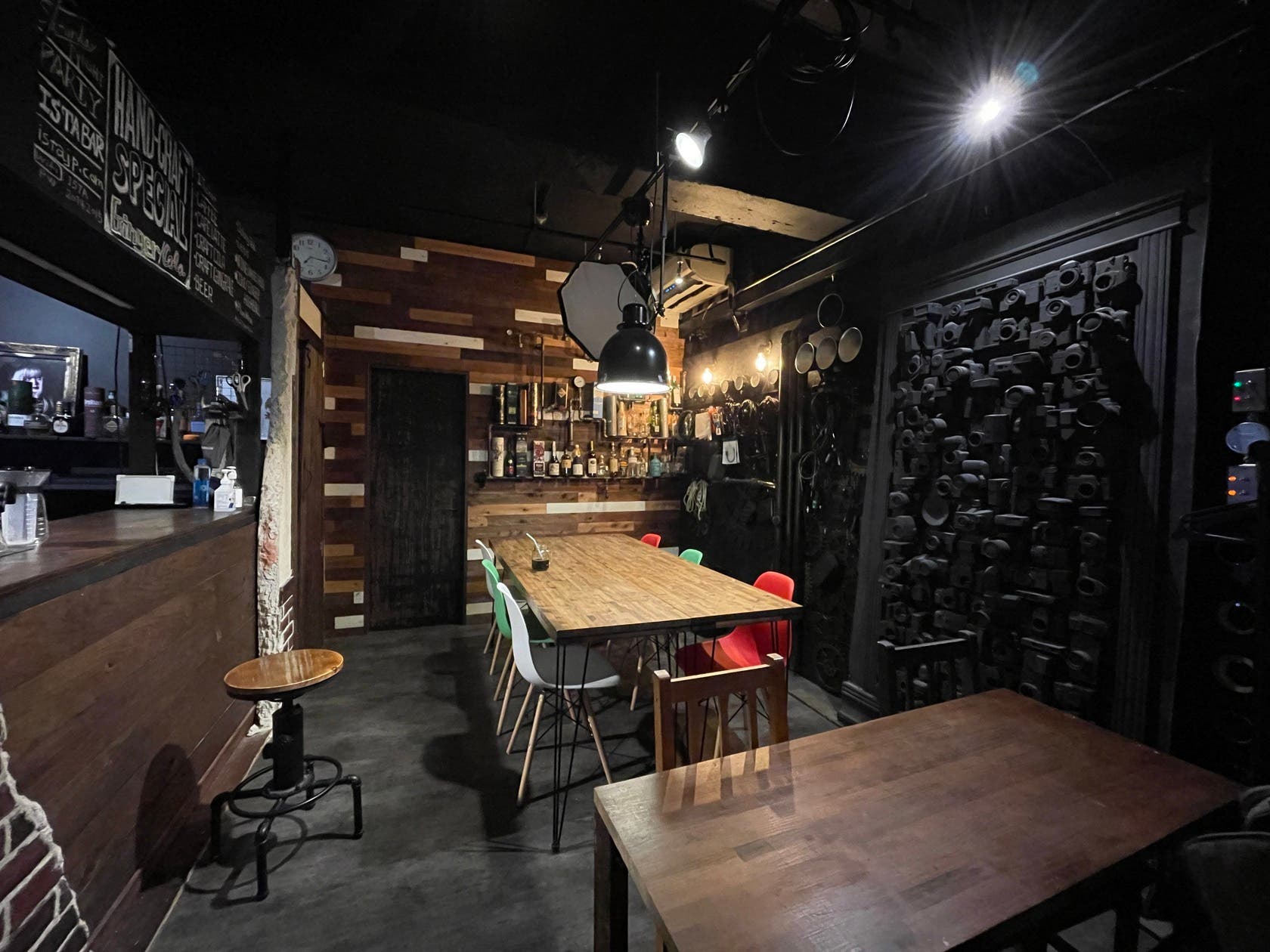 【アイスタ名古屋】駅徒歩３分以内！ 照明機材充実のレンタルスタジオの写真8