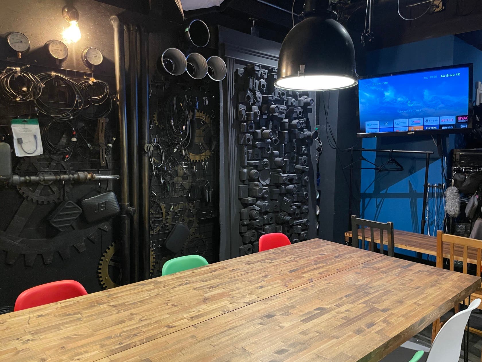 【アイスタ名古屋】駅徒歩３分以内！ 照明機材充実のレンタルスタジオの写真9