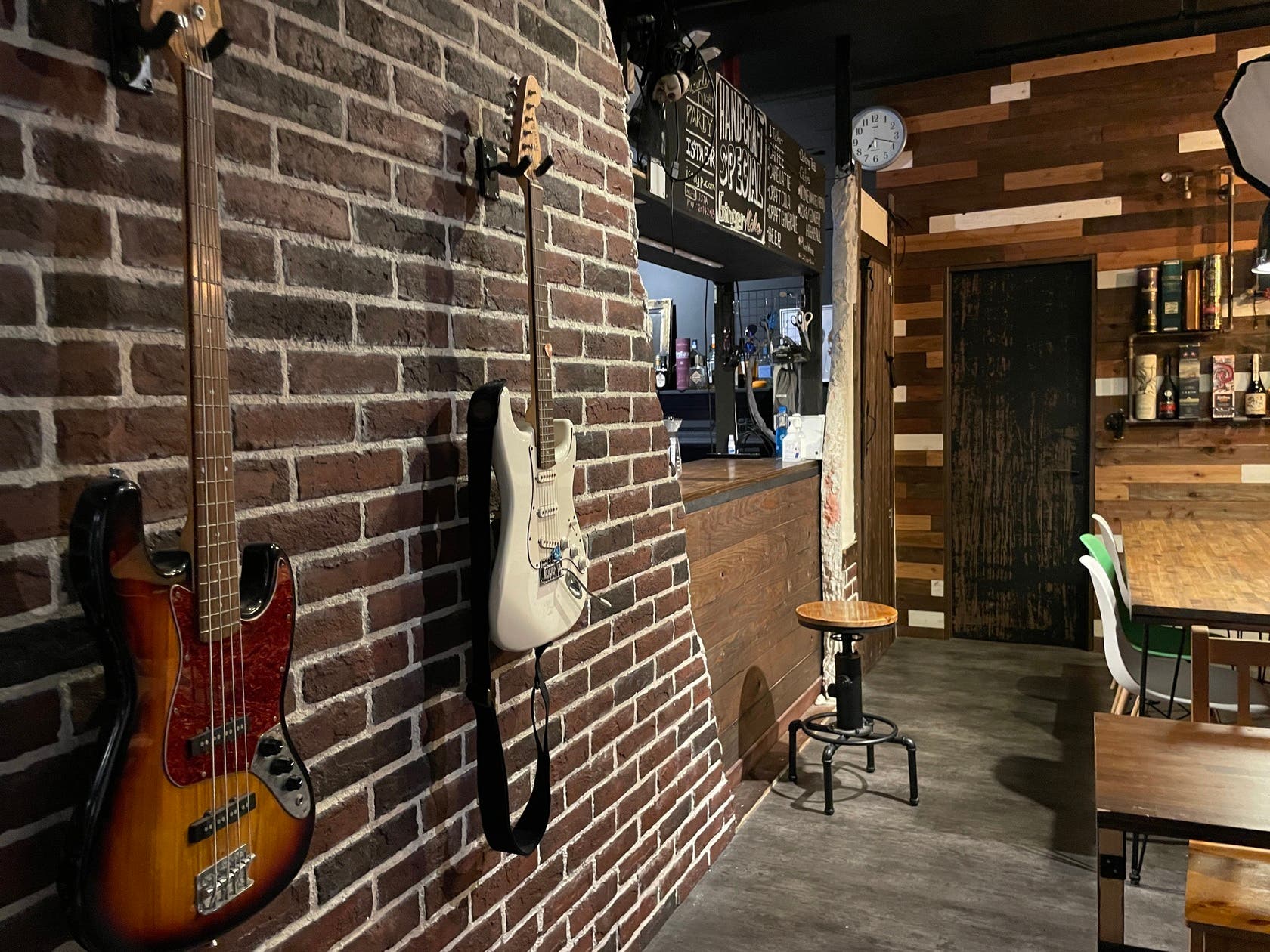 【アイスタ名古屋】駅徒歩３分以内！ 照明機材充実のレンタルスタジオの写真10