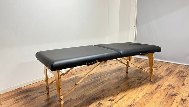 \ベッド2台あり/🎯博多駅徒歩4分🎯シンプルな施術スペース🌈24時間営業🌈当日予約可🌈完全個室🌈◆お気軽スタジオ博多spin◆の写真1