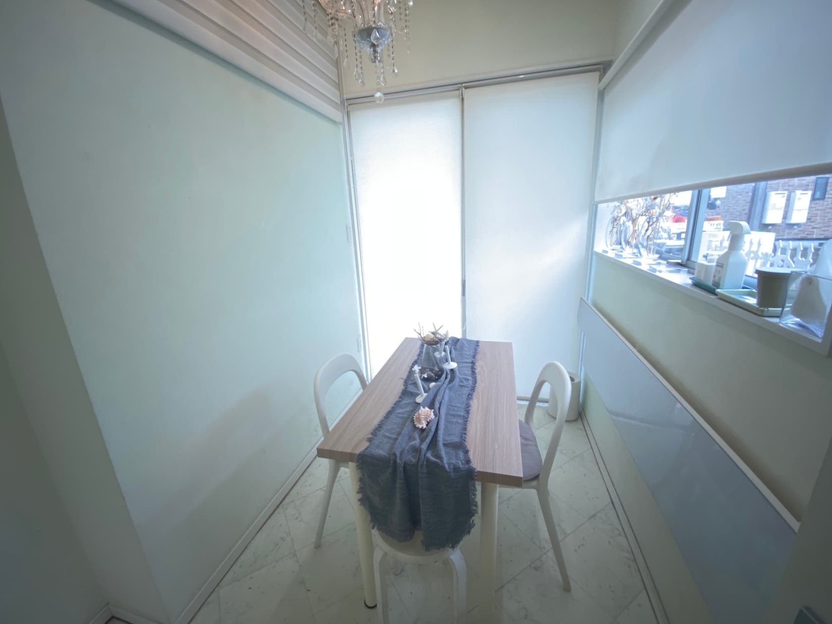 【平塚ICより車で5分】白いサロン 駐車場付き/リモートワーク/レッスン/自然光撮影の写真7