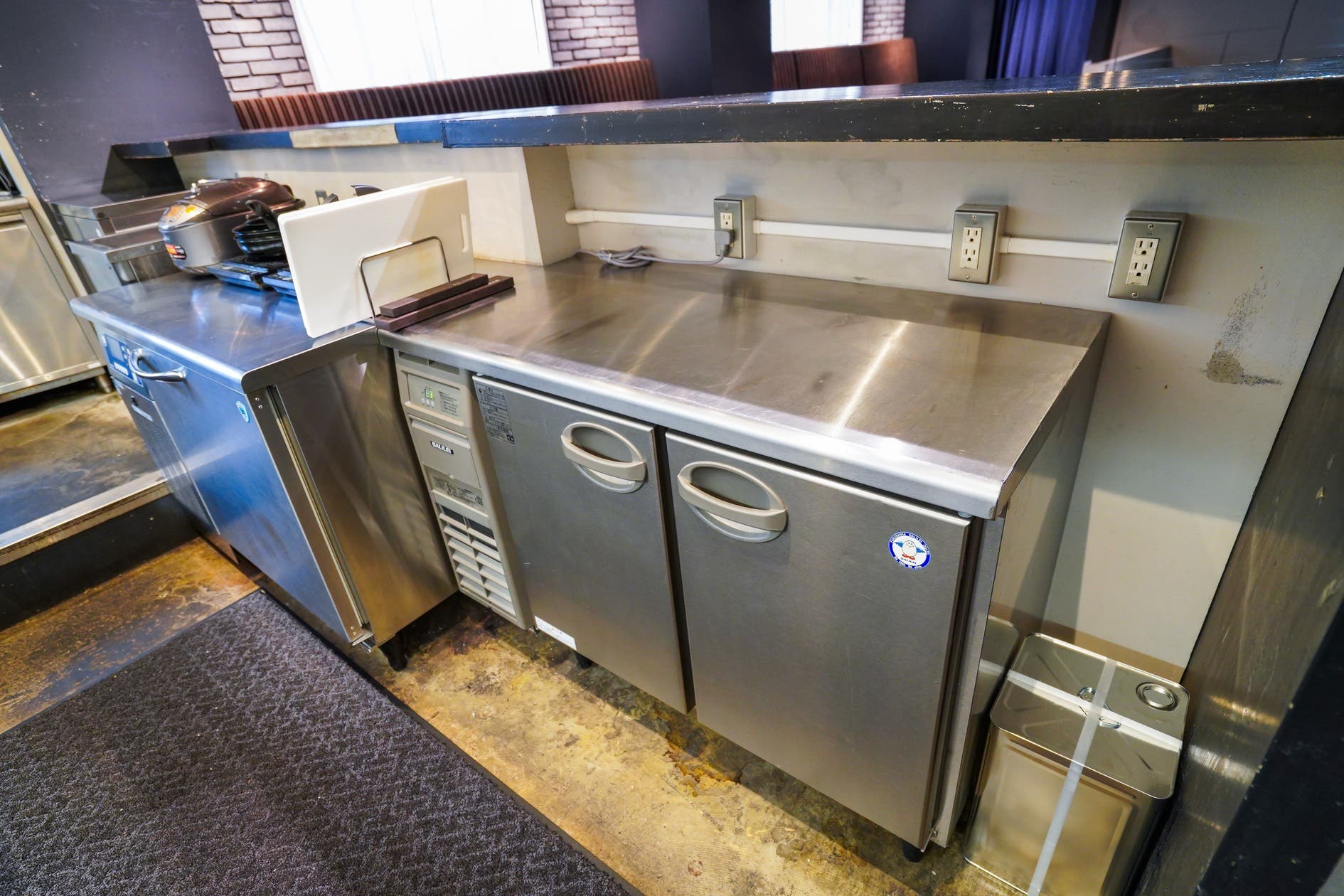 キッチン機材の一式レンタルの画像5