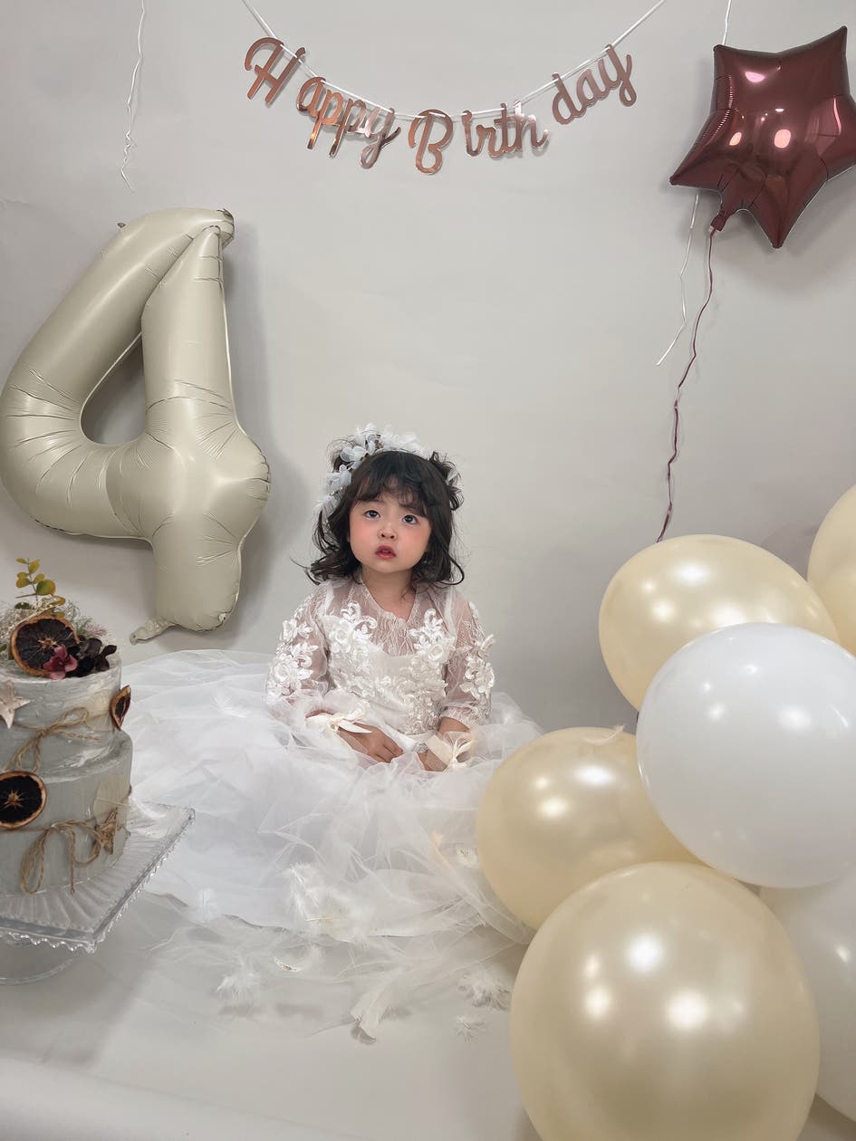 撮影前にヘアセットの画像3