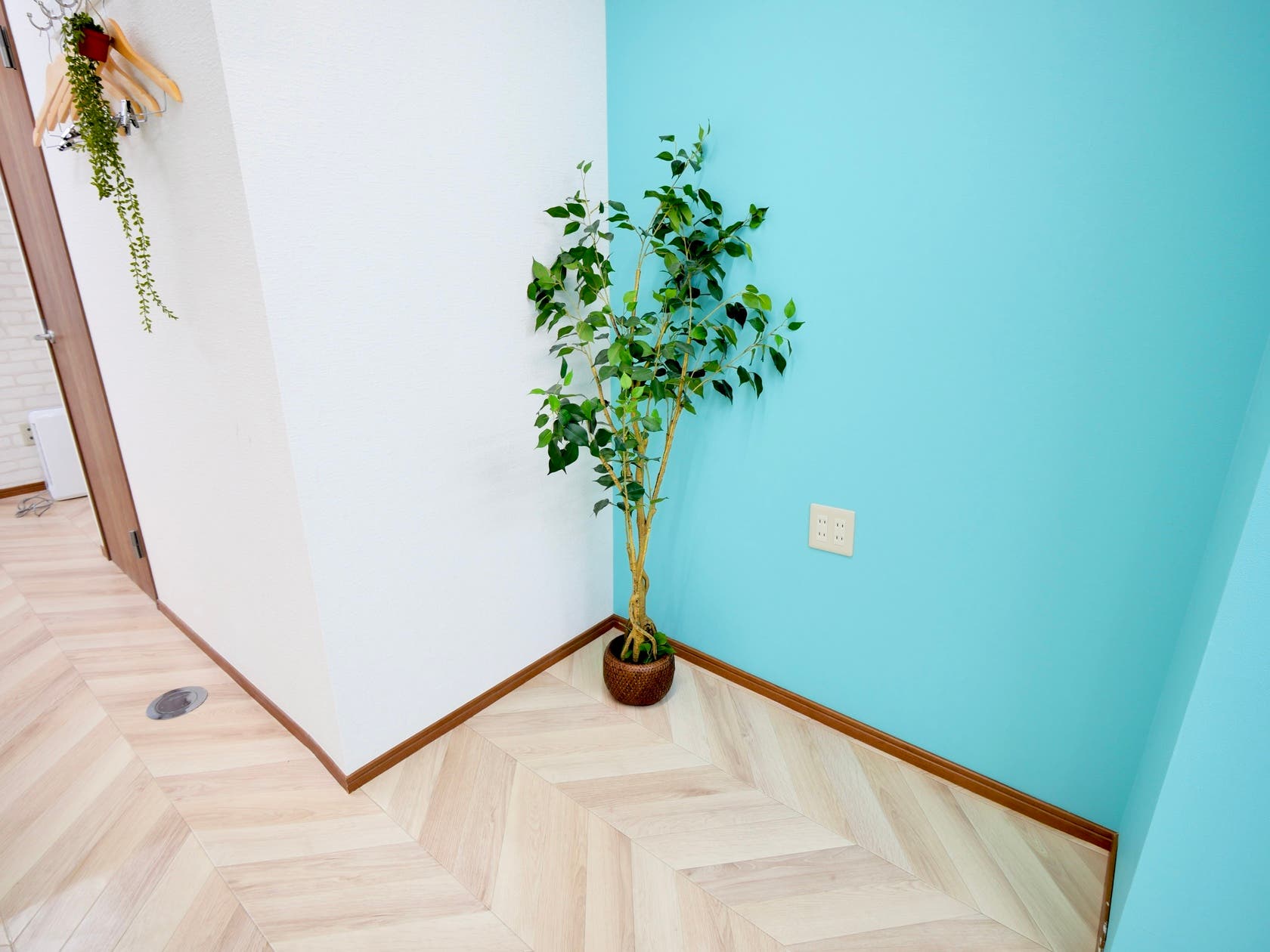 【横浜駅6分】約15平米｜駅近｜地域最安🉐｜おしゃれな内装｜2~3人の個人練習👍｜毎日清掃🧹｜レンタルスタジオの写真8