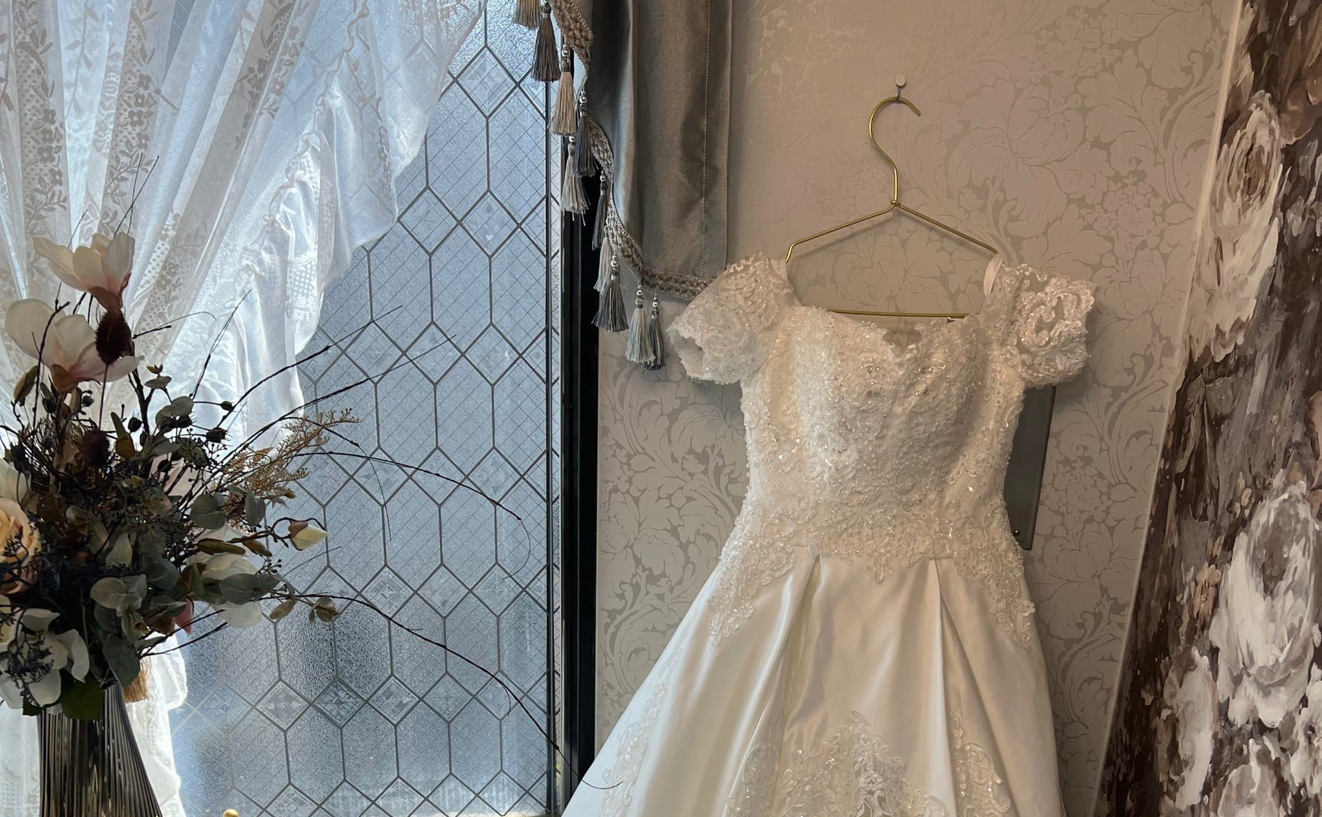 ウエディングドレスレンタルの画像1