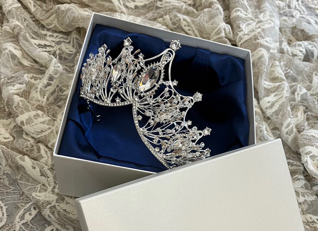 ティアラ等アクセサリーレンタルの画像3