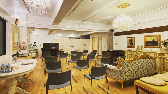 国立駅2分!広々ダンススタジオ🌟レッスンや撮影、説明会などに🌟の写真3