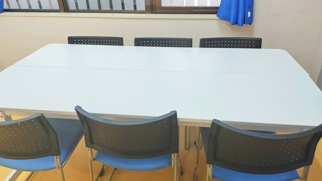 【壺川駅徒歩5分】定員6+α名!プロジェクター含む備品・高速Wi-Fi無料!旭町102会議室の写真8