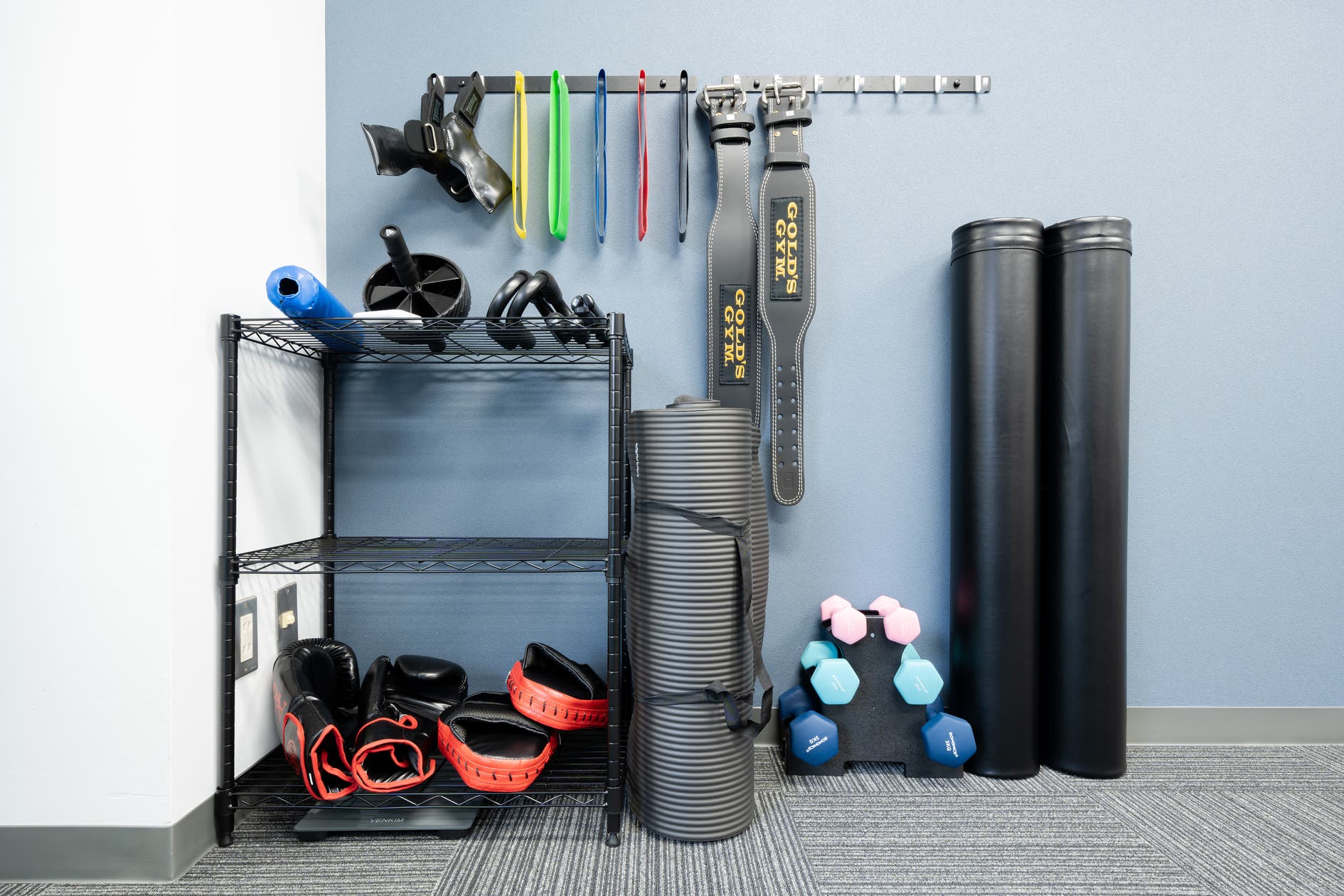 【東新宿駅4分/西早稲田駅5分】いつでも綺麗・清潔なハイクオリティレンタルジムの写真4