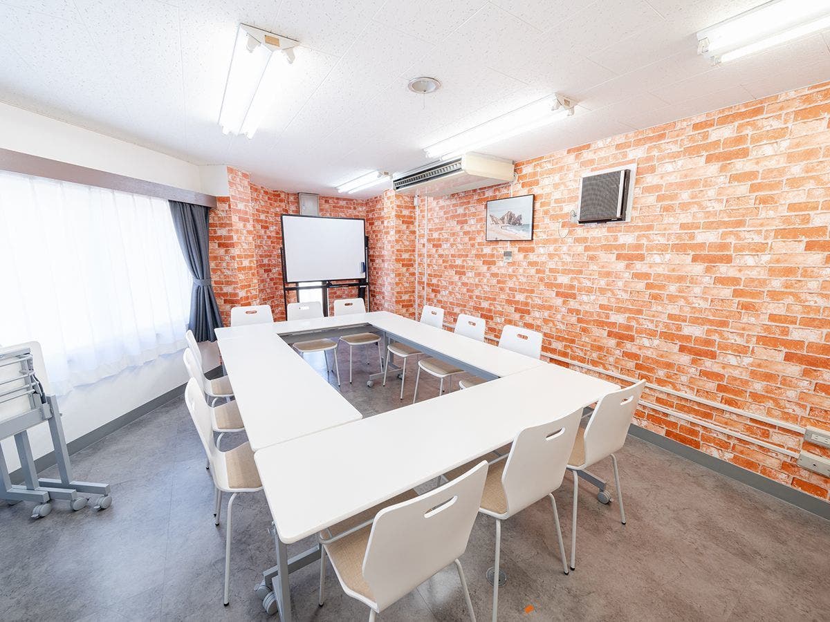 【たくすぺ会議室★神田駅徒歩1分★平日特価中！】多目的・完全個室・Wi-Fi♬会議・セミナー・土足可・飲食可★の写真7