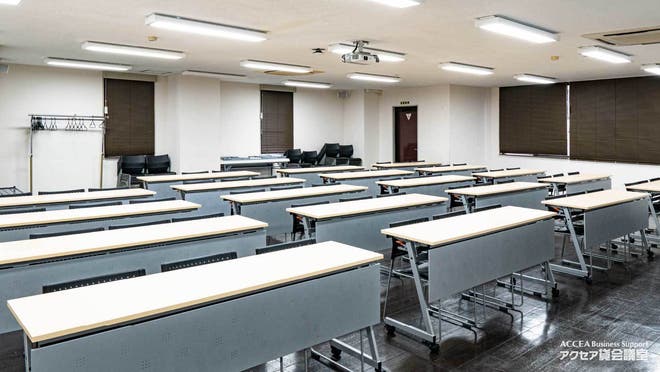 アクセア会議室半蔵門店 第1会議室【半蔵門駅より徒歩1分!スクール57名利用可能な会議室】の写真2