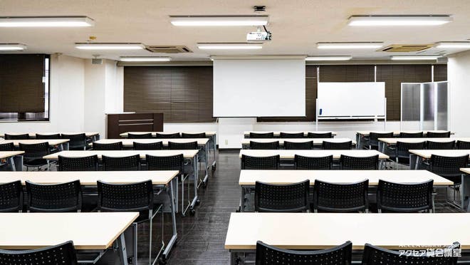アクセア会議室半蔵門店 第1会議室【半蔵門駅より徒歩1分!スクール57名利用可能な会議室】の写真3