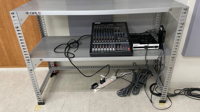 【御徒町駅から徒歩2分】40㎡、高さ3mの大きな鏡張りのダンススタジオ/楽器演奏や演劇稽古などにも!の写真4