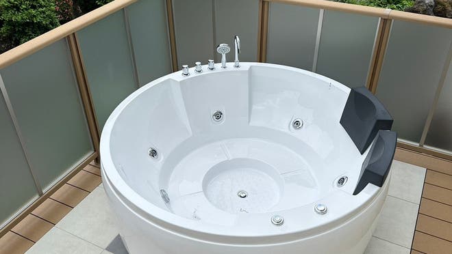 【伊豆高原の大自然!なんでもできる豪華な新築スペース】の写真13