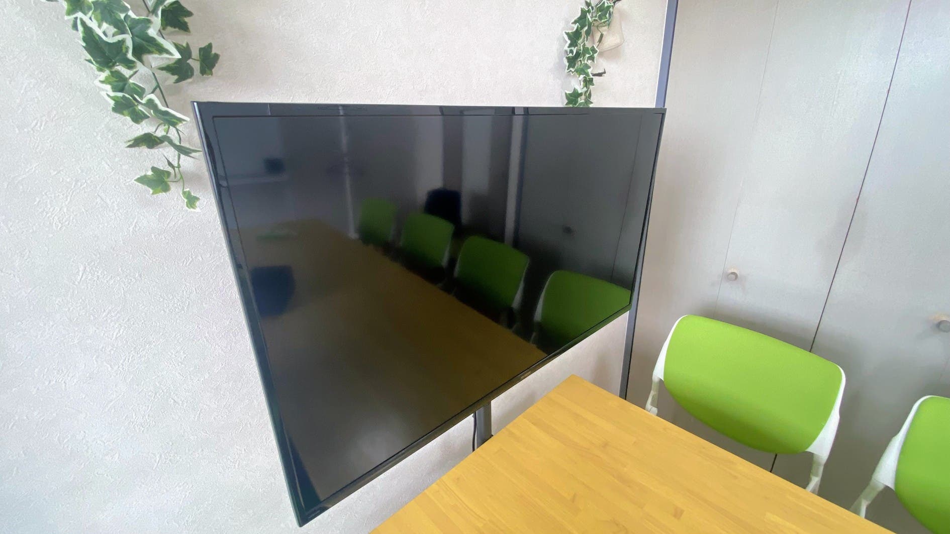 ★地域最安値★【宇都宮駅東口すぐ！超有名ビジネスホテル隣】モニター付き会議室９名／商談／セミナー／学生／テレワークの写真6