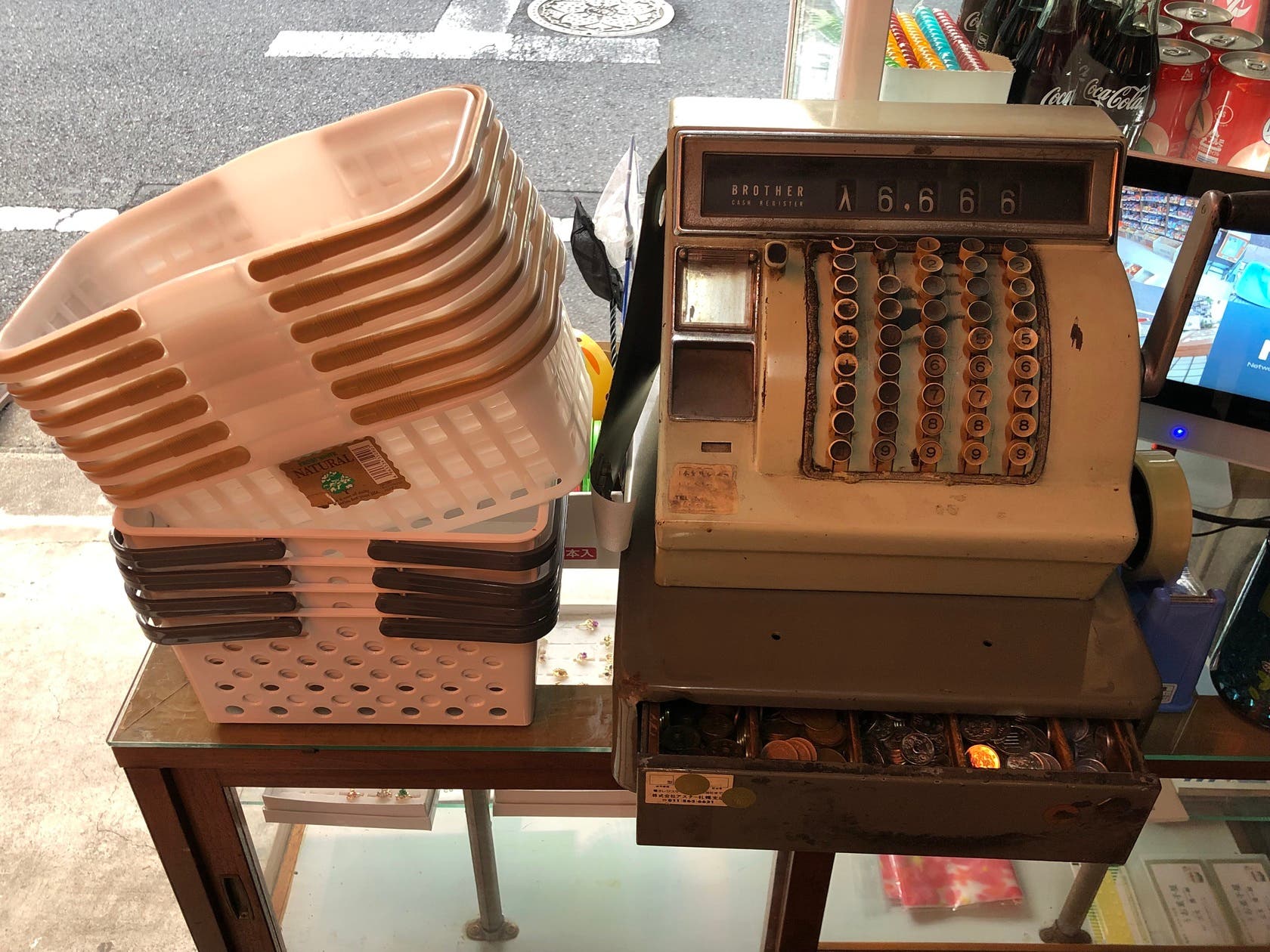 【撮影スペース】昭和レトロな駄菓子屋の写真13