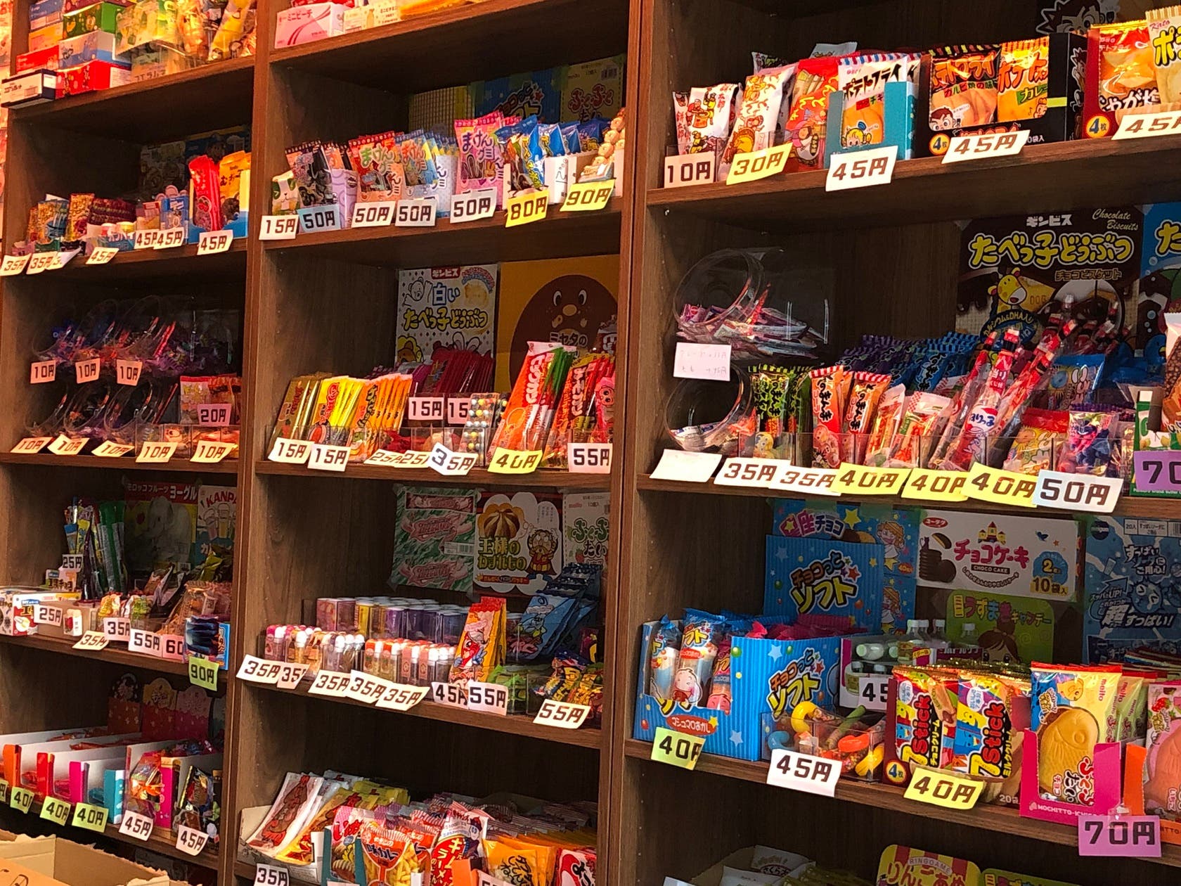 【撮影スペース】昭和レトロな駄菓子屋の写真7