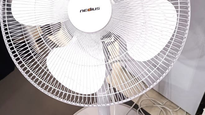 3面を黒カーテンで囲める撮影スタジオ 機材持込自由!の写真10