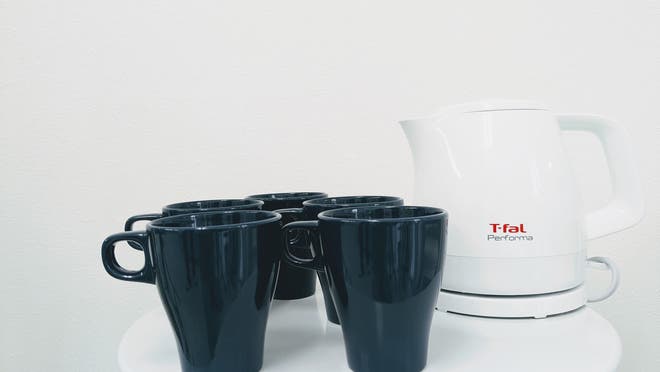 白壁・白家具|シック|天蓋ベッド|花壁|シャンデリア|5面背景|撮影機材無料|生誕祭・誕生会|コスプレ|YouTube配信の写真28