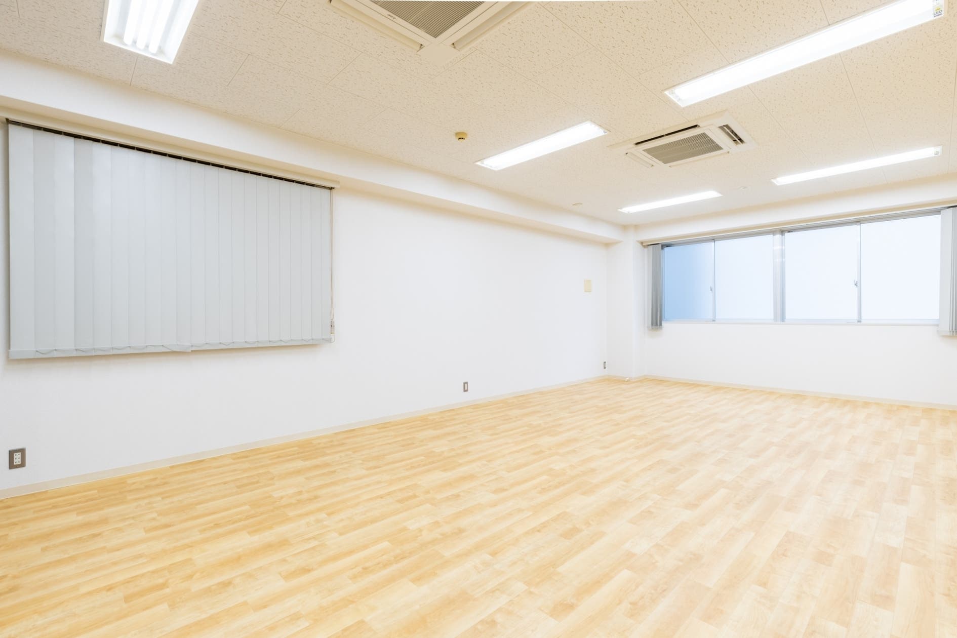 ●【特別割引中】ダンスも動画撮影もできる多目的レンタルスタジオ！【サンタクロス】天神大名の写真5