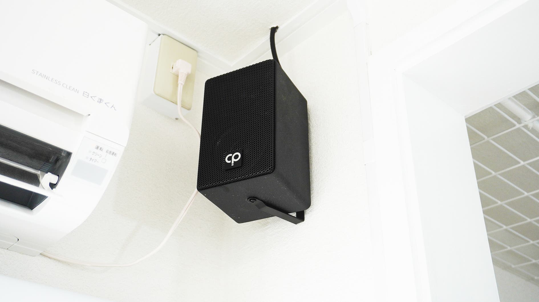 新大阪駅から徒歩3分、1～2人でのダンス、ヨガ、コスプレ、楽器練習、写真・動画撮影にピッタリの写真9