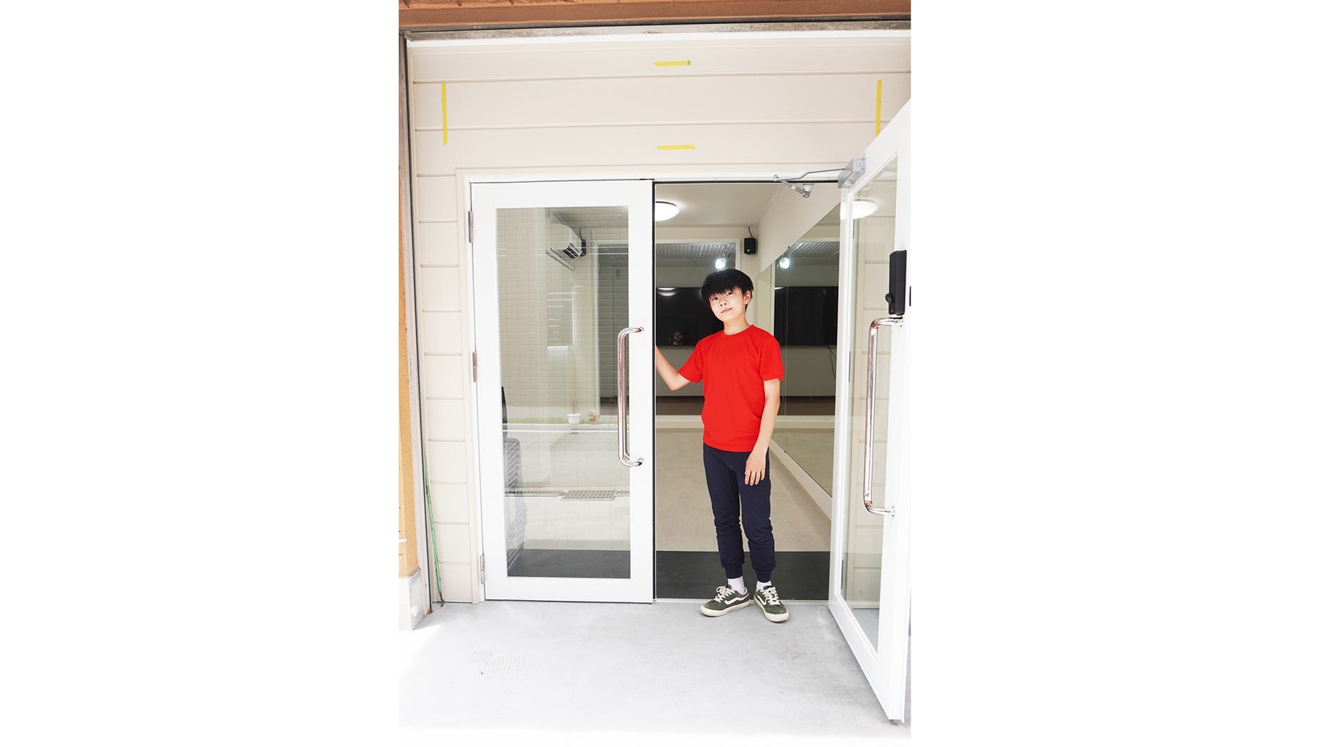 新大阪駅から徒歩3分、1～2人でのダンス、ヨガ、コスプレ、楽器練習、写真・動画撮影にピッタリの写真21