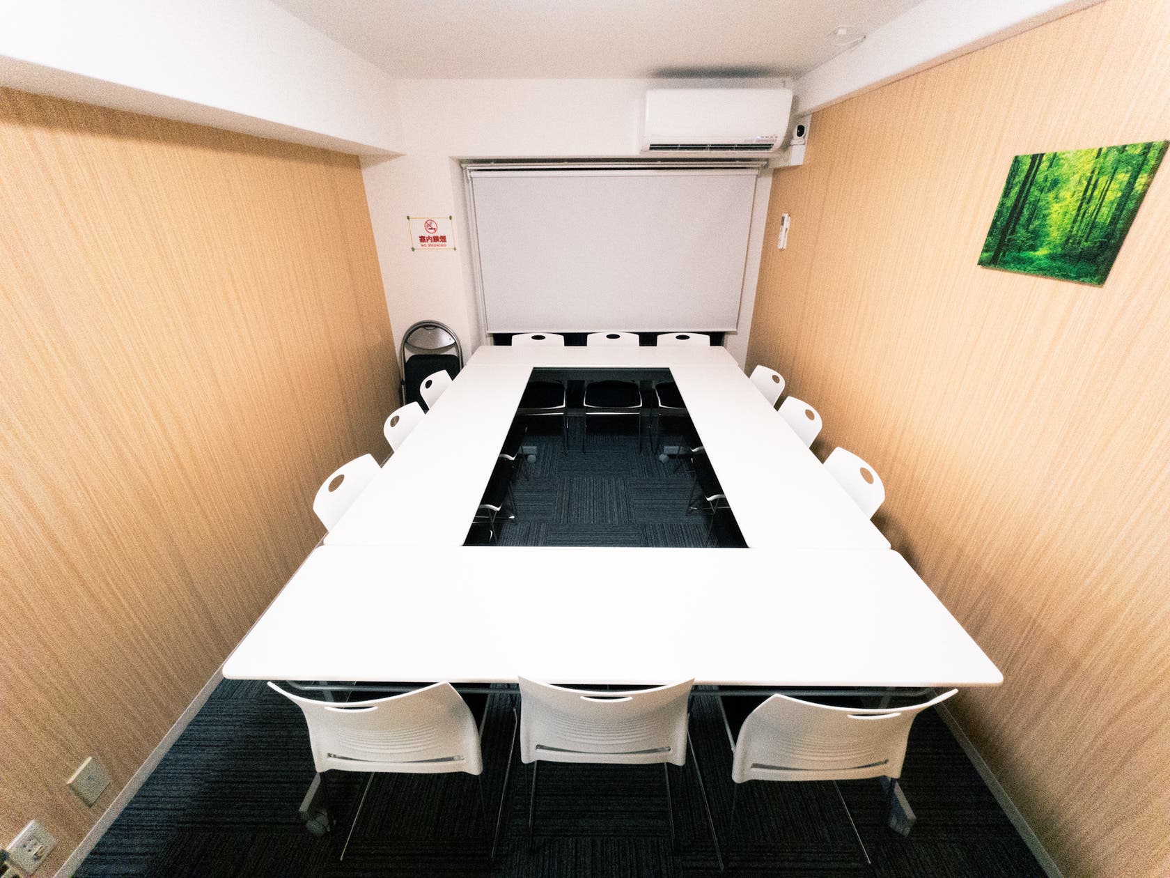 駅前マクドナルドの6階◆新式エアコン◆高速光◆ゴミ捨無料◆ドリンク豊富◆土足OKの写真5