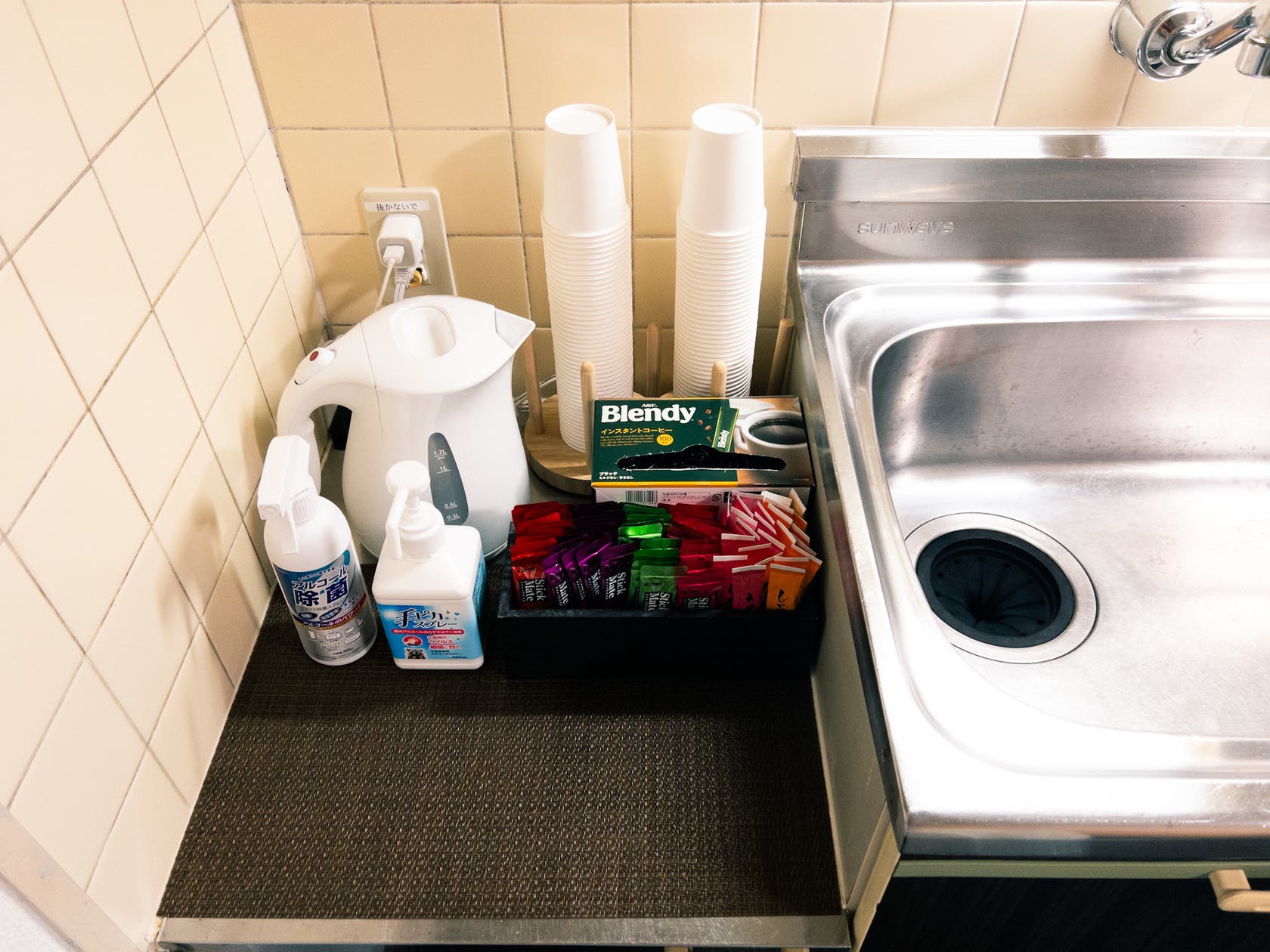 駅前マクドナルドの6階◆新式エアコン◆高速光◆ゴミ捨無料◆ドリンク豊富◆土足OKの写真10