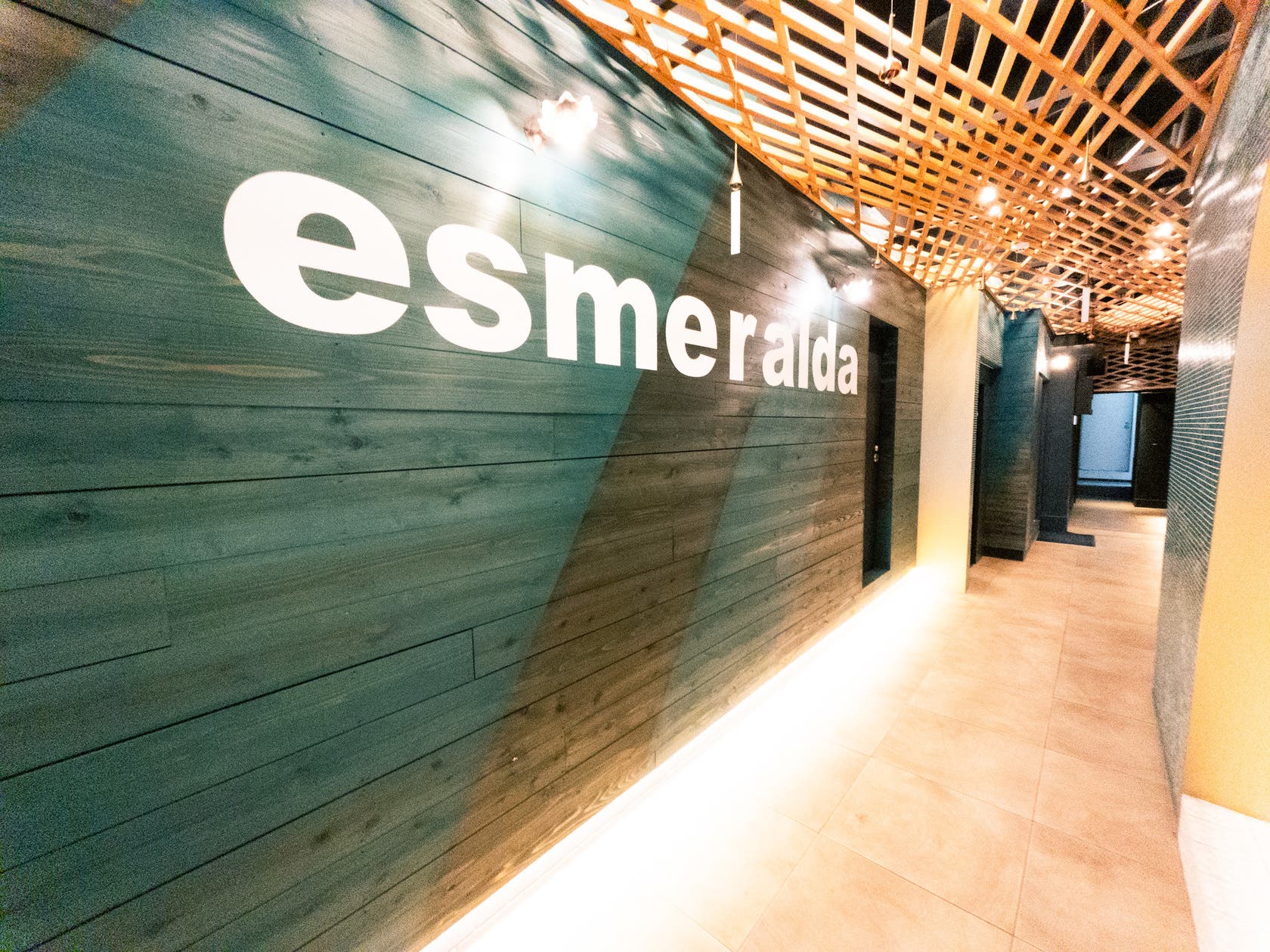 駅前マクドナルドの6階◆新式エアコン◆高速光◆ゴミ捨無料◆ドリンク豊富◆土足OKの写真23