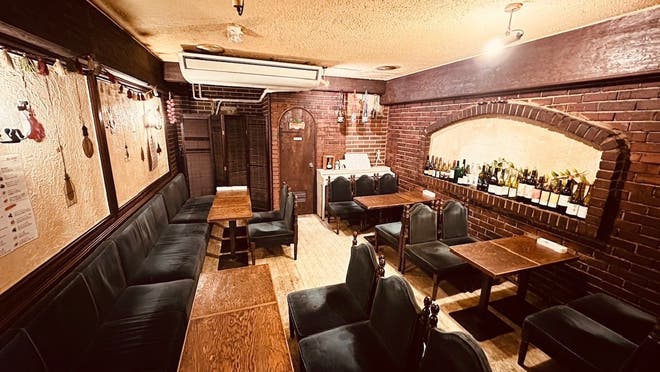 小伝馬町駅徒歩30秒、レトロでオシャレなキッチン付きレンタルスペースの写真2