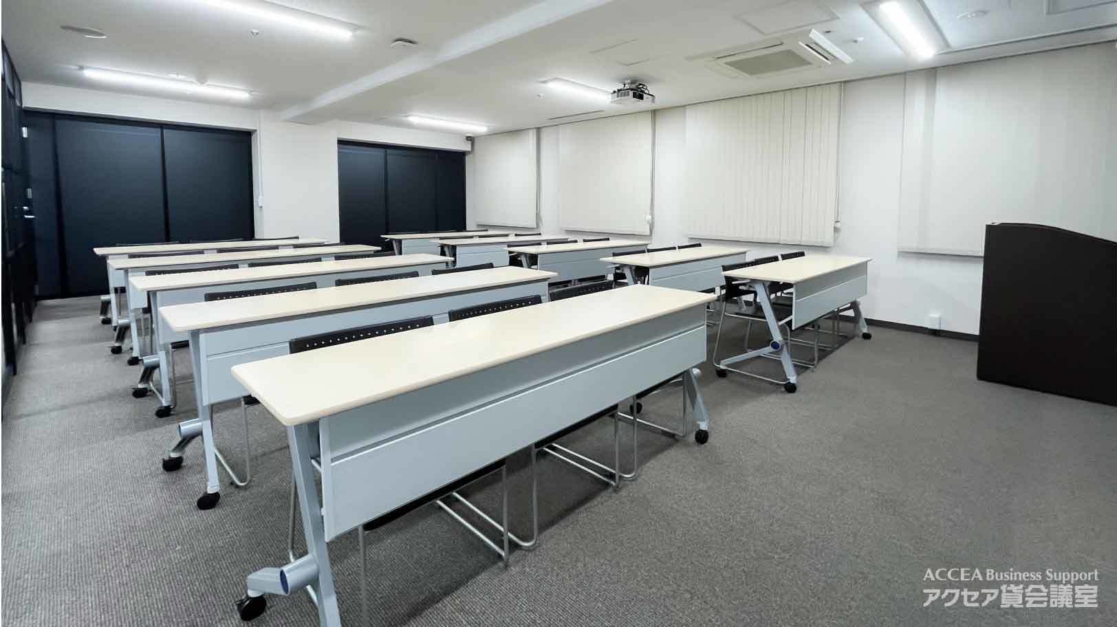 アクセア会議室心斎橋店 第1会議室【心斎橋駅直結！スクール30名利用可能な会議室】の写真2