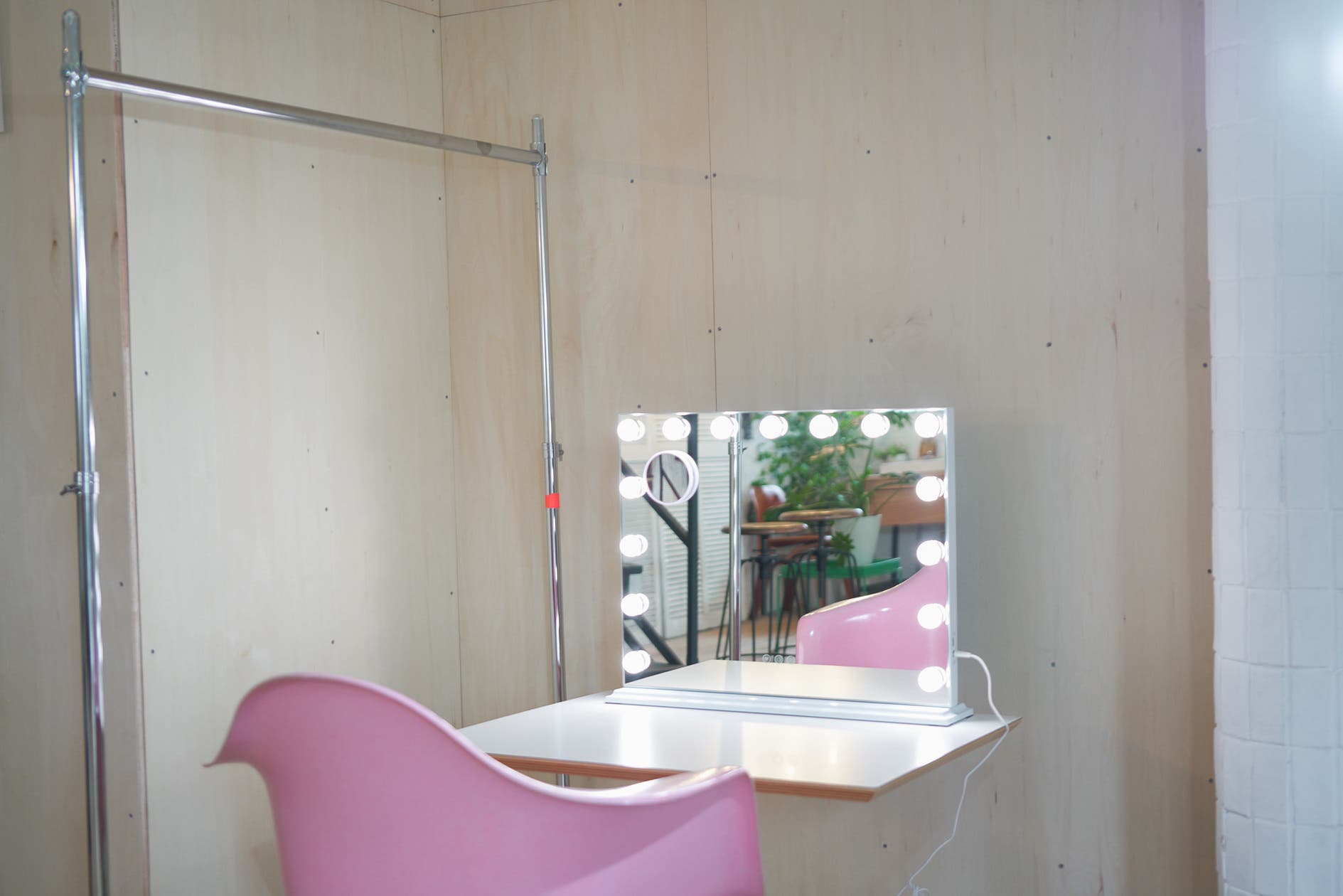 101studioは、アンティーク感のあるおしゃれなレトロマンションをイメージするスタジオです。の写真7